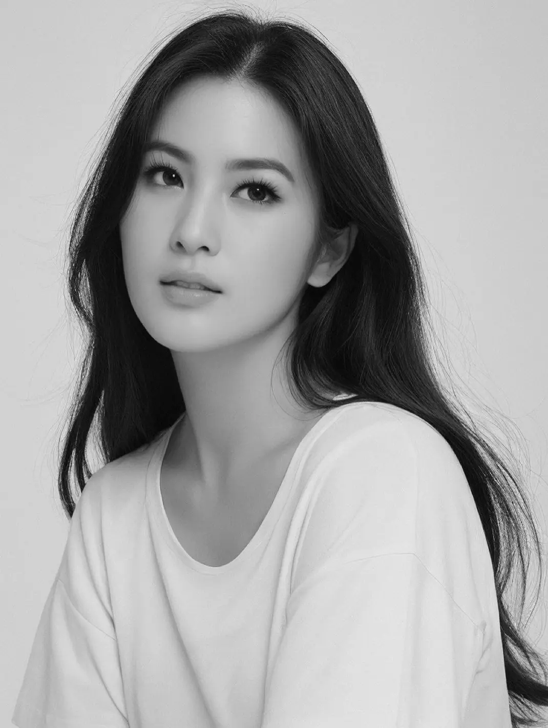 8 Foto Menawan Sandra Dewi Versi AI Korea, Lebih Cantik Foto Aslinya?