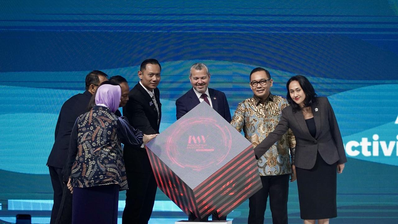 Turut Serta di IMW 2025, Pertamina International Shipping Hadirkan ...