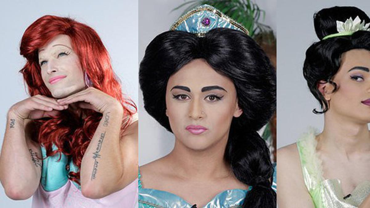 Pria-Pria Macho Berdandan Jadi Disney Princess. Cantik Atau Seram?