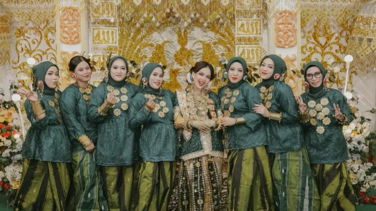 8 Momen Putri Isnari Jalani Malam Mappacci Jelang Pernikahan, Mewah ...