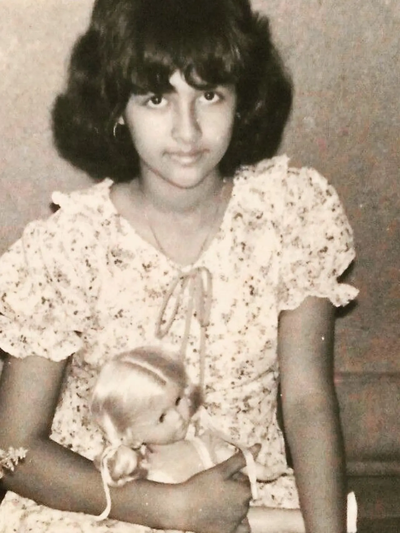 12 Potret Polwan Cantik di Film Warkop DKI Shirley Malinton, Pernah ...