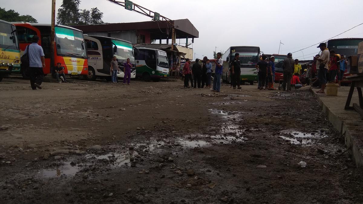 Terminal Baranangsiang Bogor Tetap Beroperasi Meski 7 Orang Positif ...