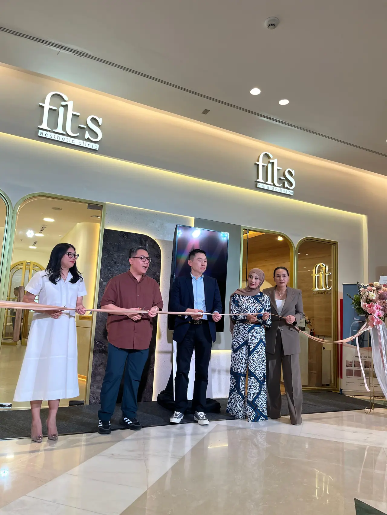 Ingin Tampil Awet Muda, Fitri Salhuteru Punya Cara Tersendiri ...