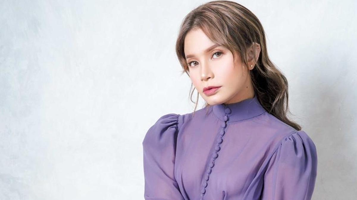 Potret Rossa dan 6 Penyanyi Wanita Tanah Air yang Punya Rahasia Awet ...