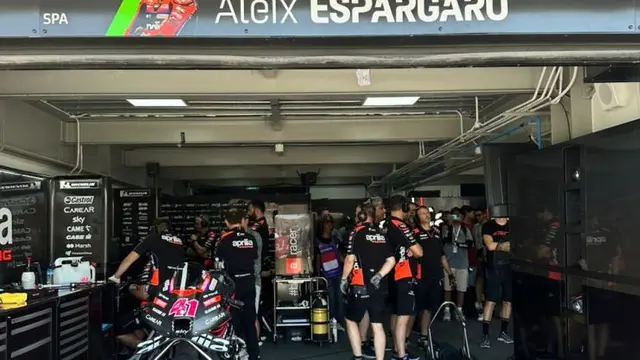 Mengintip Paddock Aprilia Racing di MotoGP Mandalika dalam Deretan Foto ...