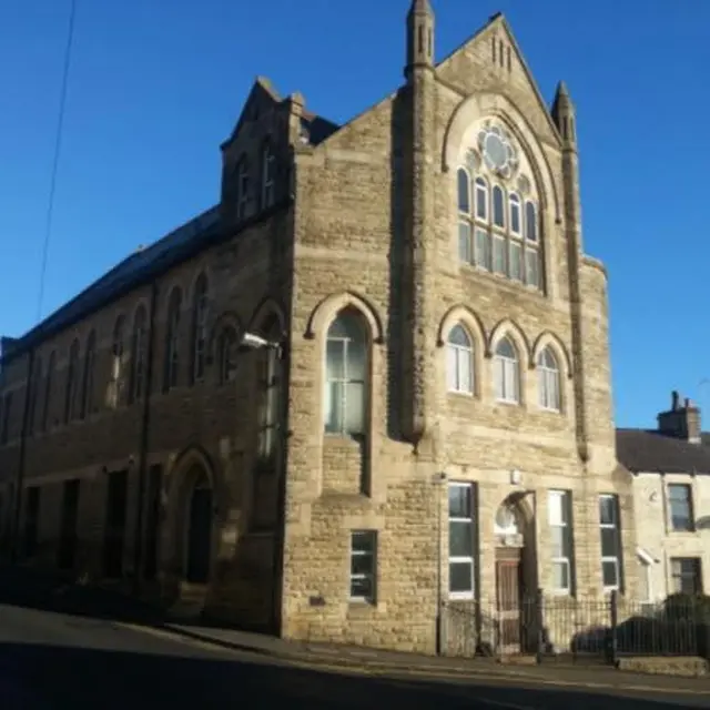 6 Masjid yang Dulunya Tempat Ibadah Agama Lain, Salah Satunya Ada di ...