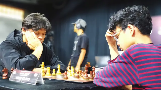Super Chess National Tournament Double Sukses, FM Satria Duta Cahaya ...