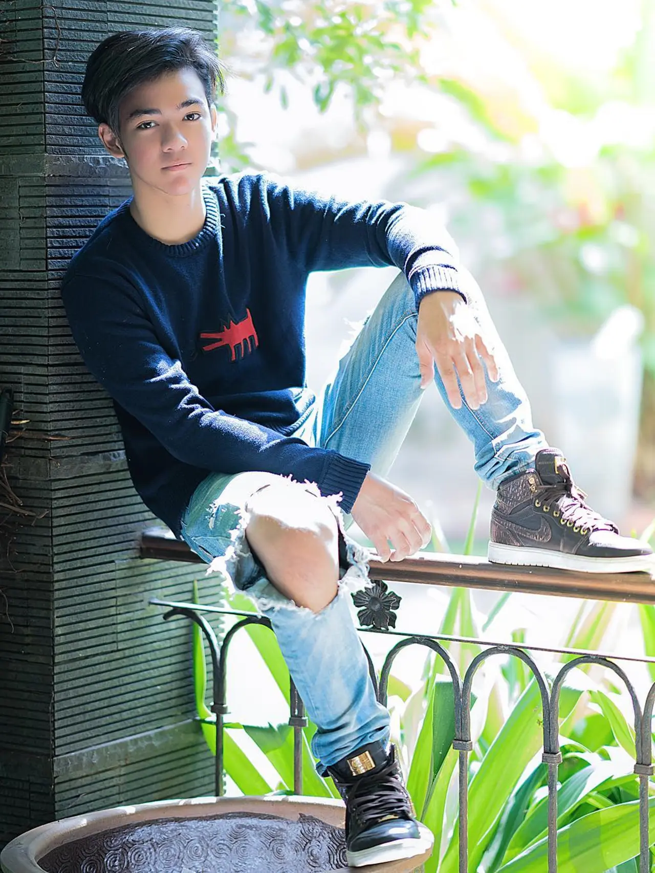 6 Potret Terbaru Dimas Gabra, Bintang Iklan Cilik yang Kini Makin ...