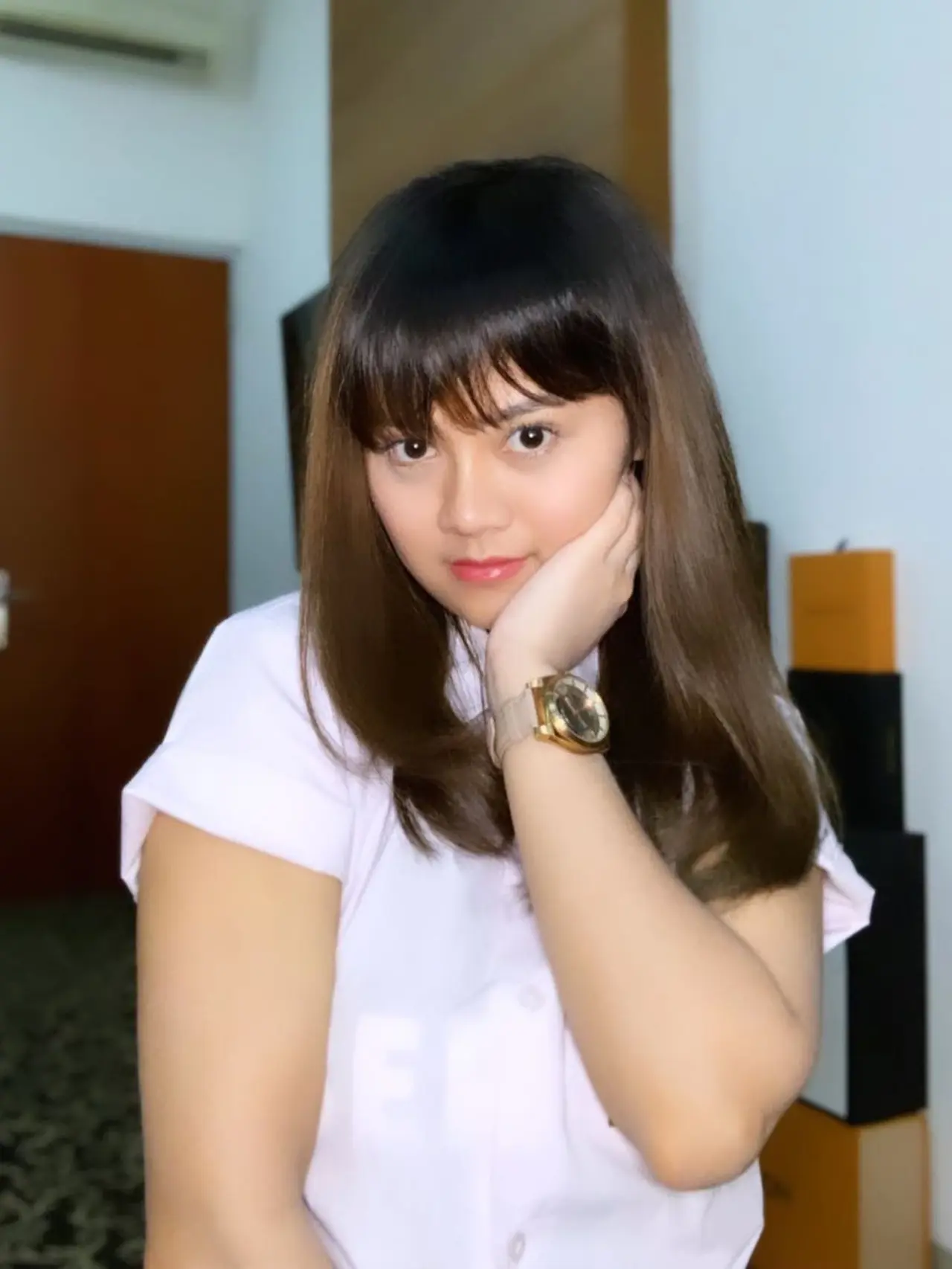 Jarang Tersorot, Ini 6 Potret Kirei Candy Adik Dinar Candy yang Cantik ...