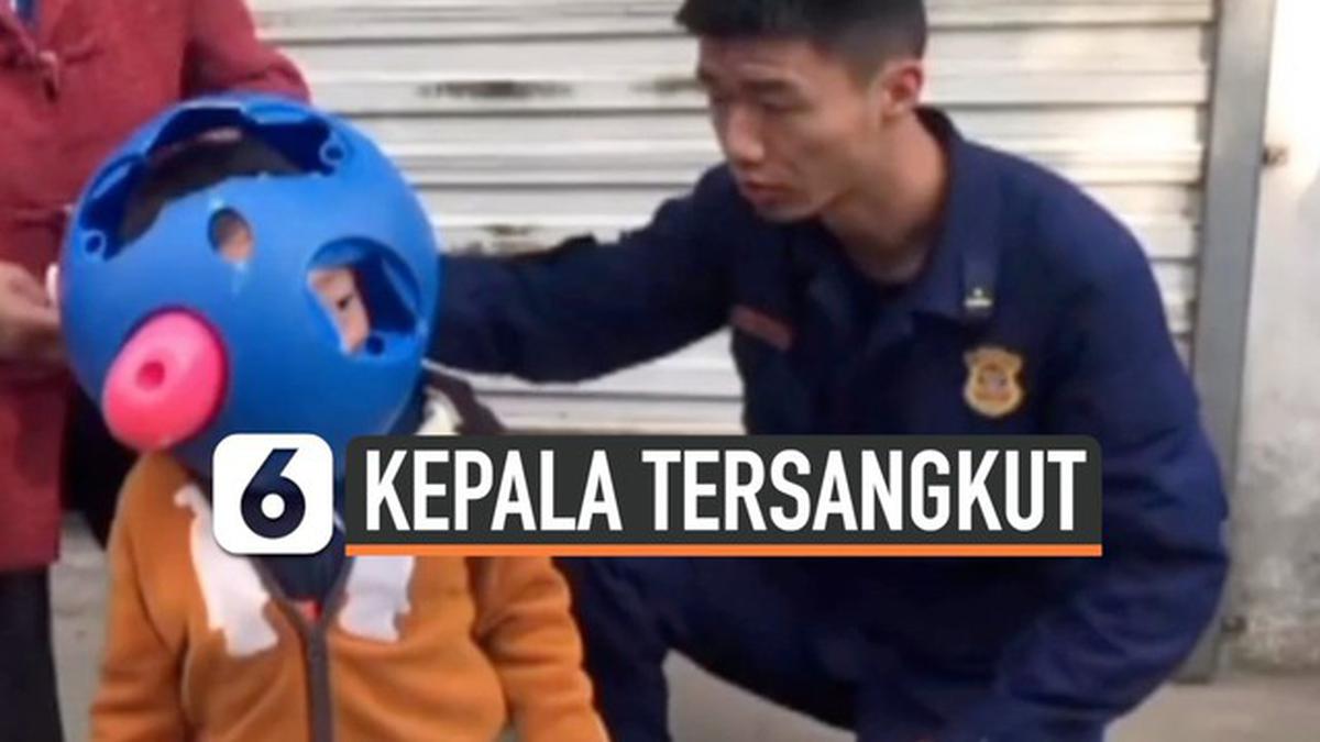 VIDEO: Penyelamatan Kepala Bocah Tersangkut di Wadah Meludah - Citizen6 ...