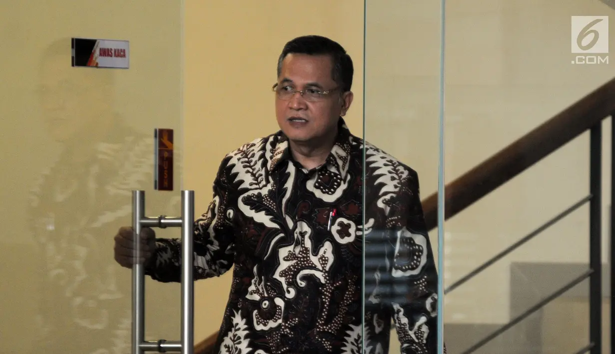 FOTO: Kasus PLTU Riau-1, KPK Periksa Petinggi PLN Dedeng Hidayat - Foto Liputan6.com