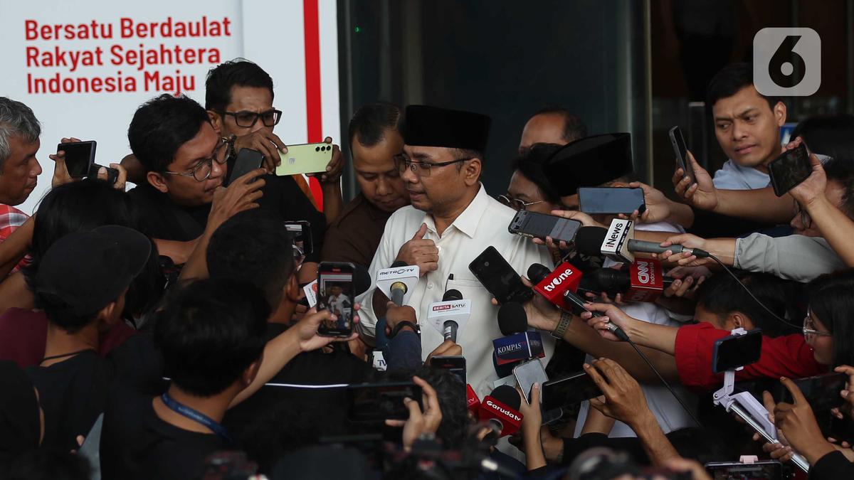 MAKI Laporkan Eks Menag Yaqut, Diduga Jadi Pengawas Haji dan Terima Rp7 Juta Per Hari