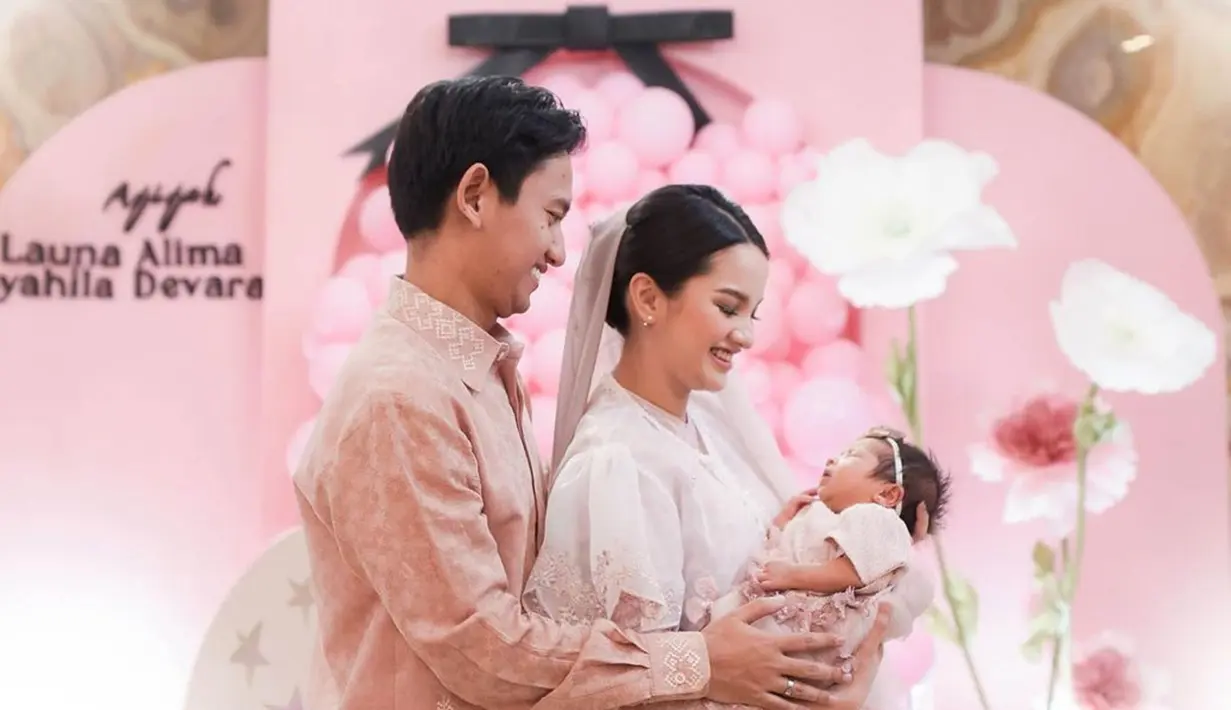 Momen Tasyakuran Aqiqah Anak Pertama Belva Devara dan Sabrina Anggraini ...