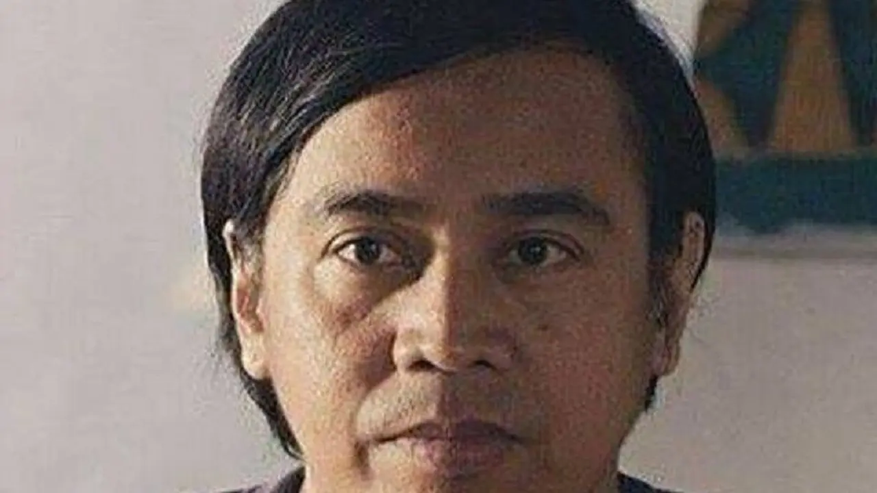 Foto Ian Kasela Tanpa Kacamata Hitam, Disangka Netizen Mimi Peri