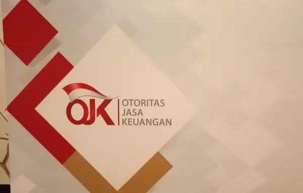 Pacar Baru Anya Geraldine Akhirnya Terungkap, Ternyata Bukan Sean Gelael - ShowBiz Liputan6.com