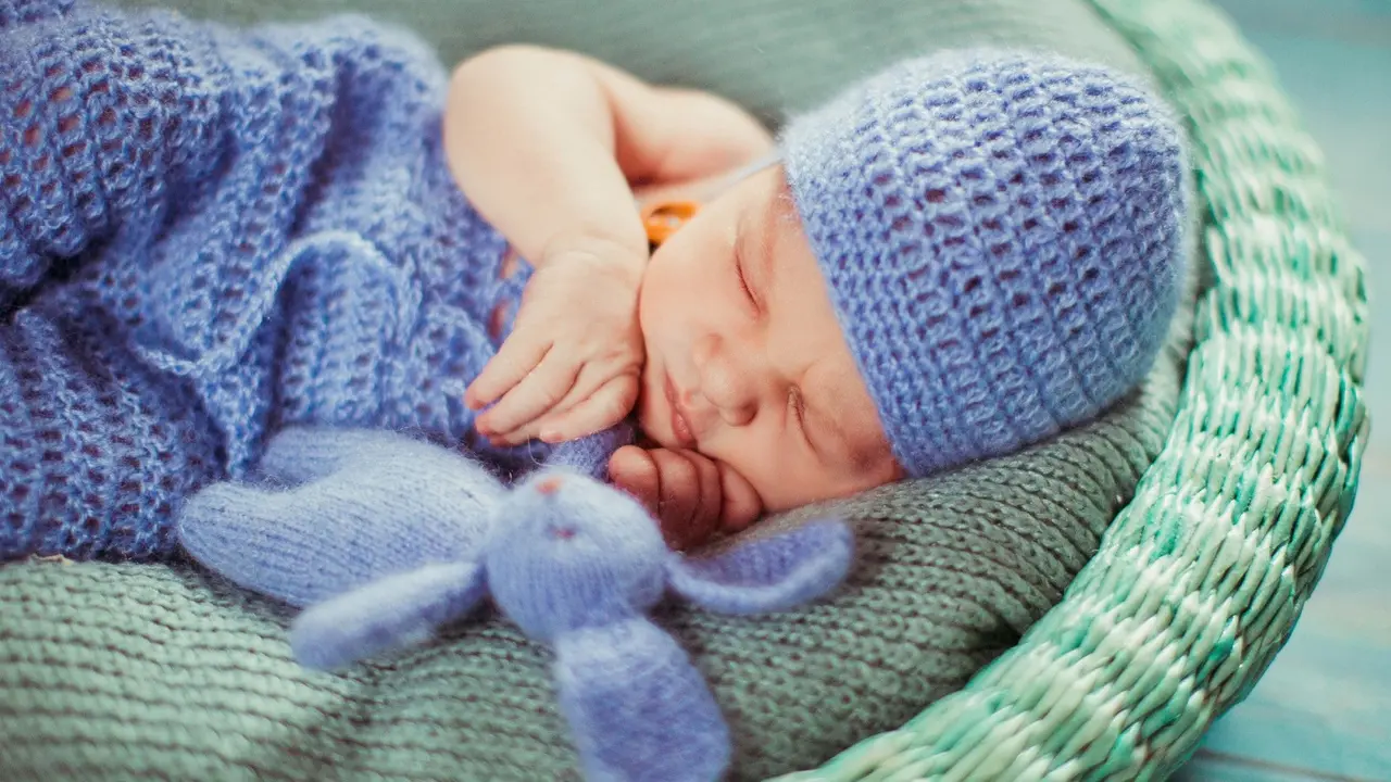 Inspirasi 311 Nama Bayi Perempuan 3 Kata dalam Alquran dan Artinya ...