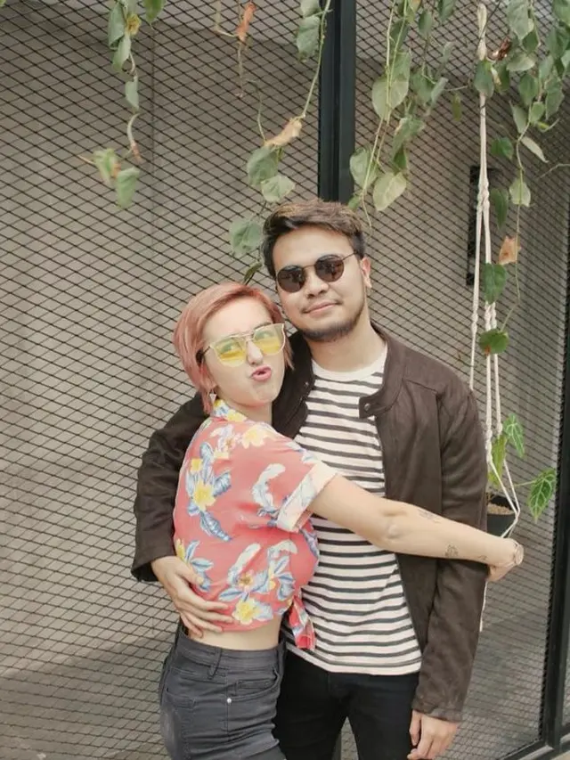 Reza SMASH Dikabarkan Cerai dari Fabiola, Ini 7 Potret Saat Keduanya ...