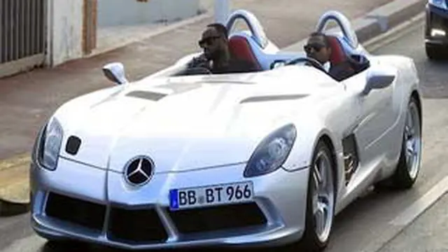 Kanye West Pamer Mercedes SLR di Cannes - Otomotif Liputan6.com