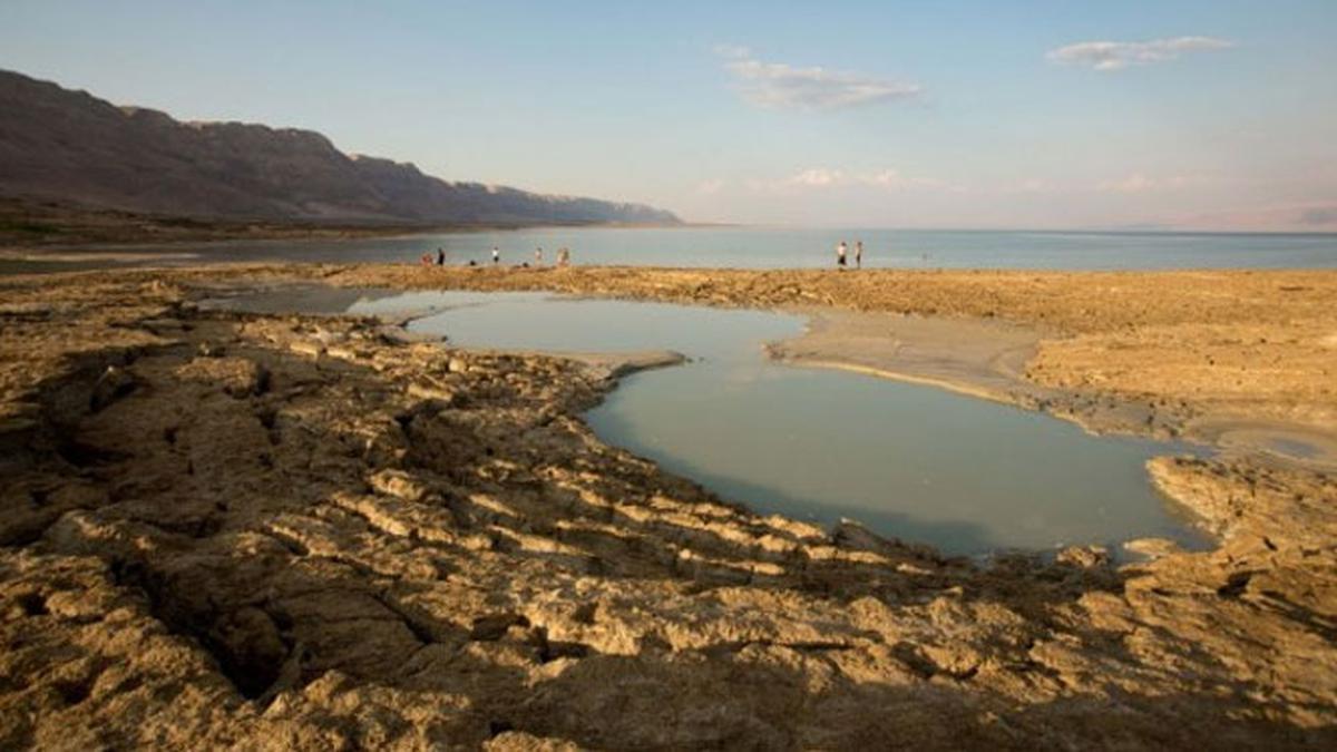 Demi Laut Mati, Israel dan Palestina Tanda Tangani Kesepakatan - Global ...