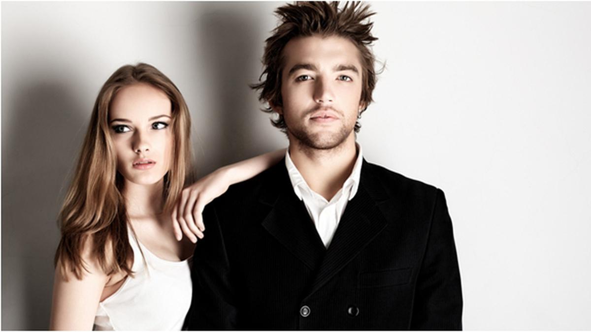 Aku Jatuh Cinta Pada Pria Yang Jauh Lebih Tua