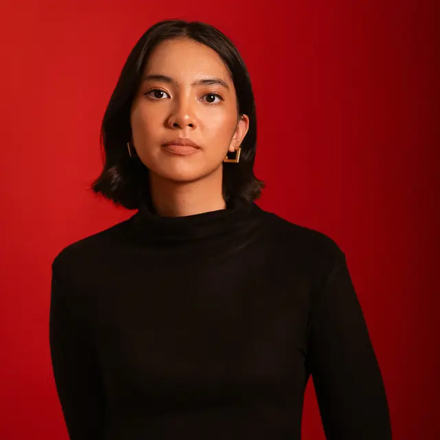 Dere Bercerita tentang Jatuh Cinta dan Patah Hati dalam Berbunga, Album ...