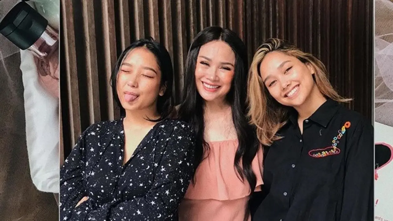 Potret Titi DJ dengan Anak-Anaknya yang Jarang Tersorot - Hot Liputan6.com