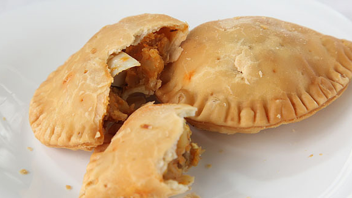 Pastel Enak Isi Telur - Lifestyle Fimela.com