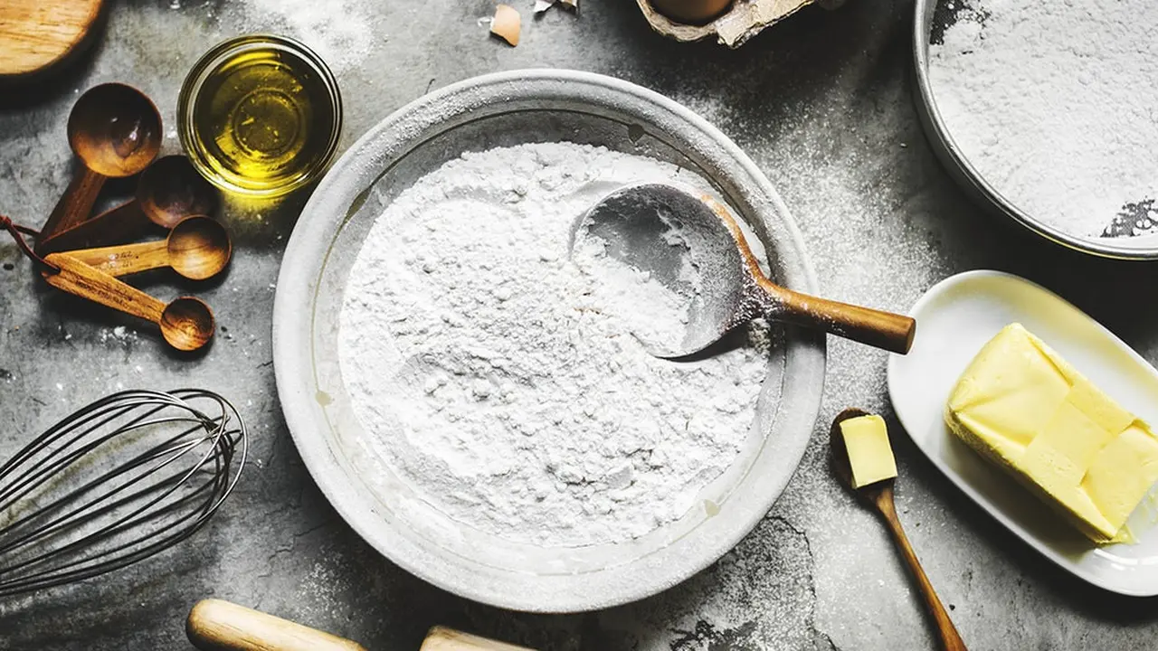 3 Jenis Tepung Terigu dan Macam-macam Manfaatnya - Hot Liputan6.com