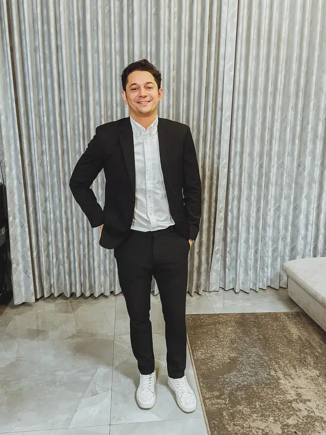 Tengku Dewi Jawab Kemungkinan Rujuk dengan Andrew Andika, Apa Katanya? - ShowBiz Liputan6.com