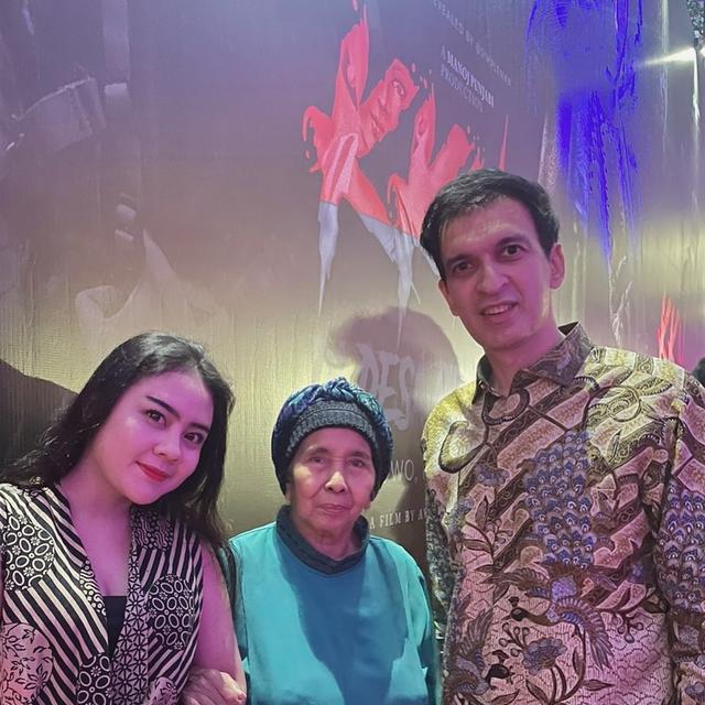 6 Potret Terbaru Artis Senior Aty Cancer, Perannya Ikonik di Film Emak ...