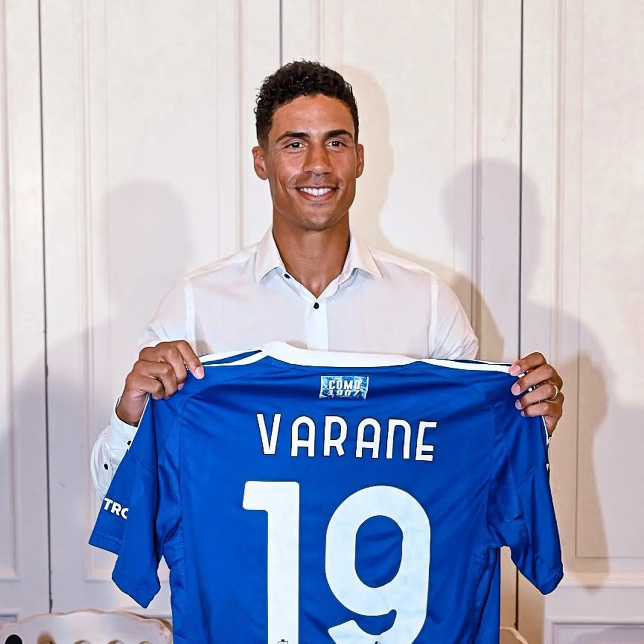 Raphael Varane Umumkan Pensiun: Ini Saatnya Berhenti dan Menggantung ...