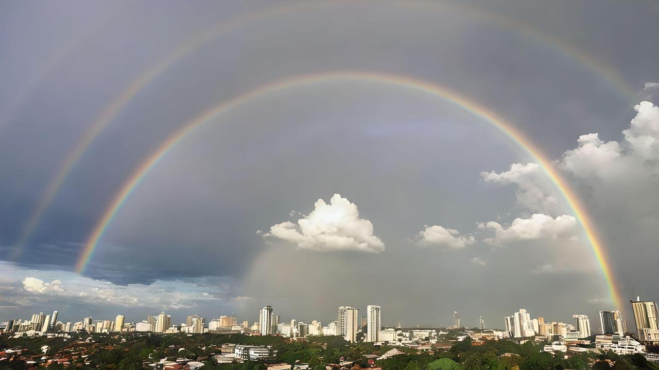 Penjelasan Fenomena Double Rainbow, Dua Pelangi Ada di Jakarta