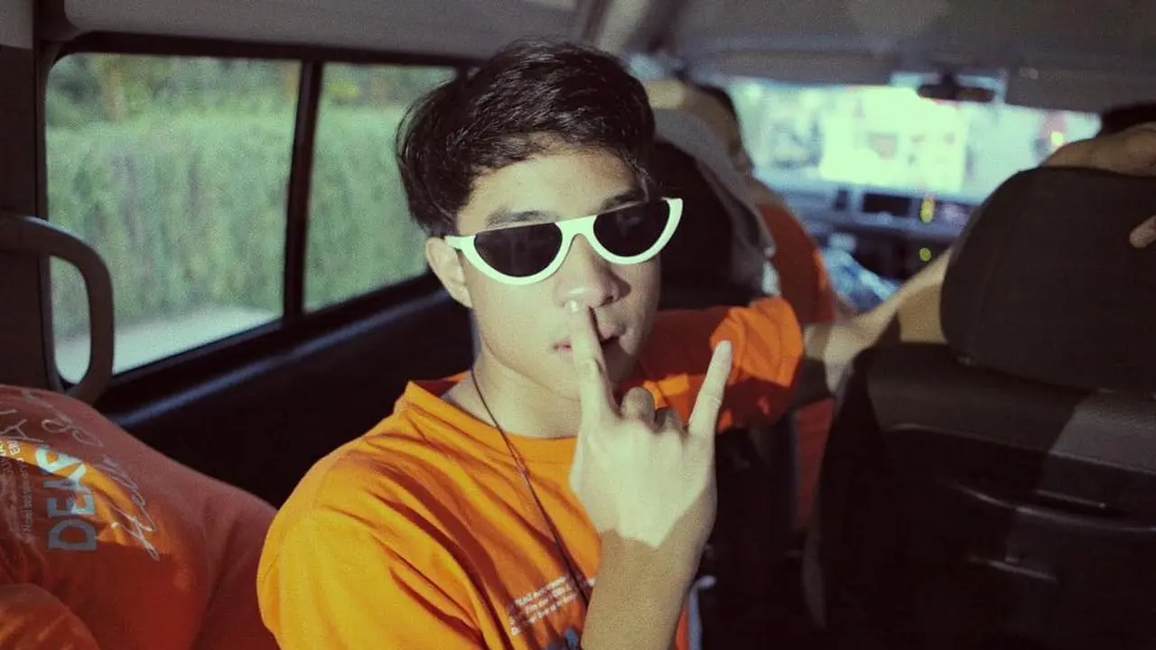 Kini Penuh dengan Kontroversi, Ini 6 Potret Devano Danendra di Awal ...