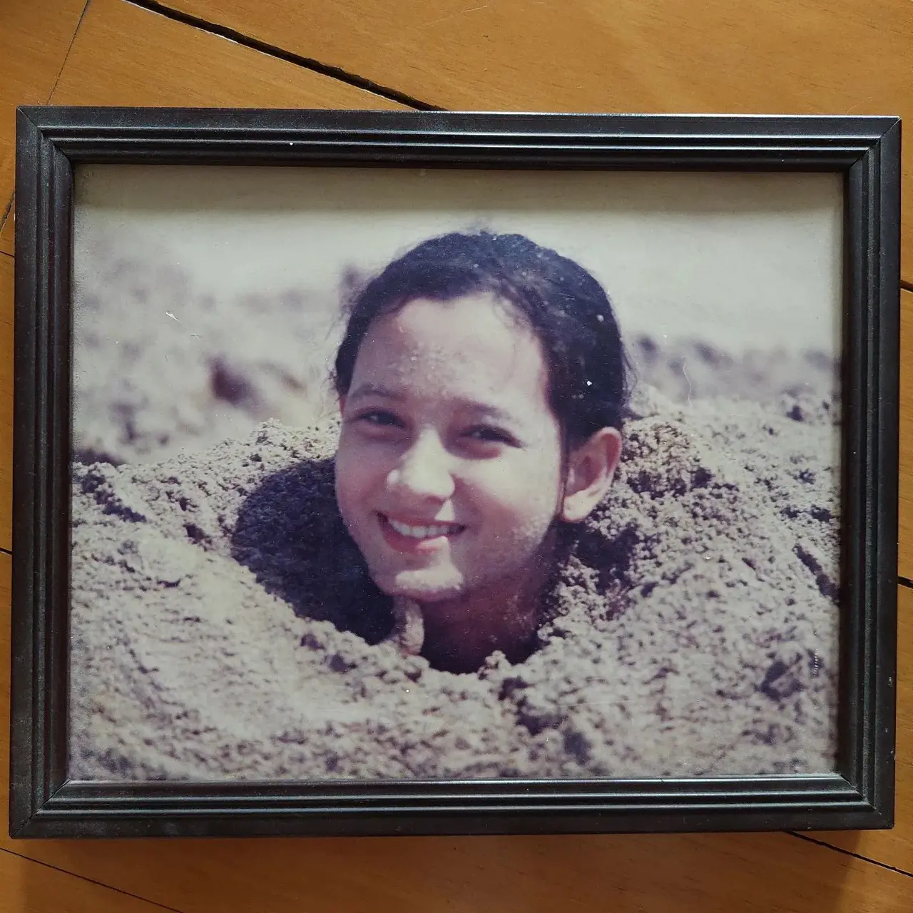 7 Potret Lawas Karina Suwandi, Aktris Warkop Angels yang Awet Muda - Hot Liputan6.com