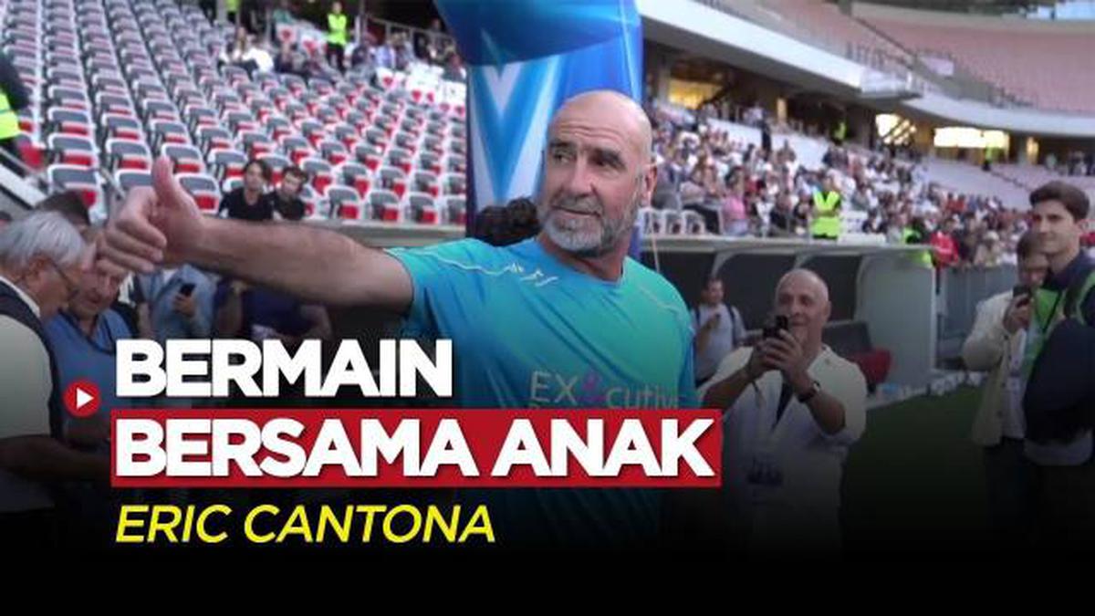 VIDEO: Aksi Legenda MU, Eric Cantona yang Kembali Merumput untuk ...