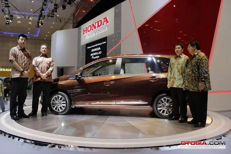 Penampilan Honda Mobilio di POS 2013 - Galeri Otosia.com