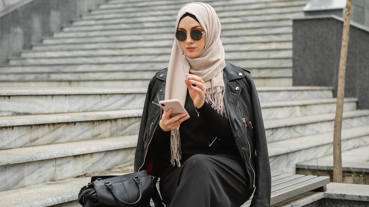 Contoh Riya dalam Kehidupan Sehari-hari, Bisa Bikin Amal Ibadah Jadi ...