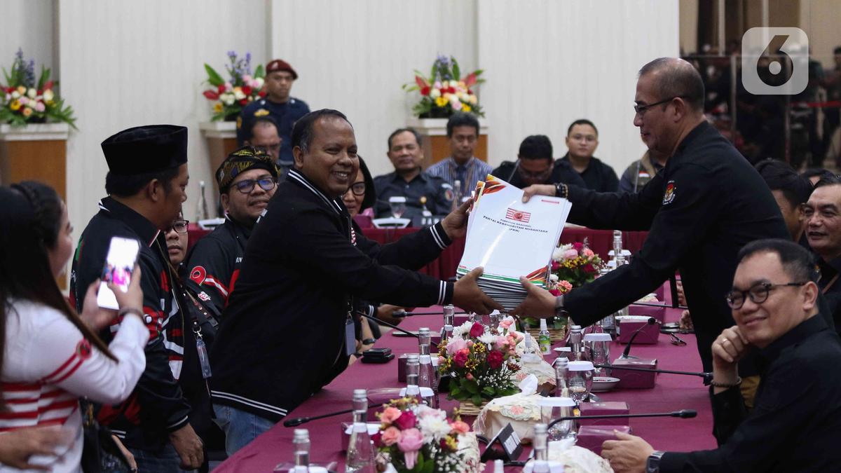 PKN Daftarkan 580 Bacaleg, Partai Gelora Hanya 481