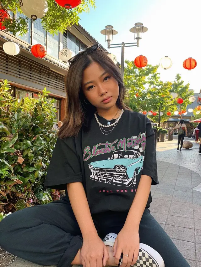 7 Pesona Vanntey Heng, Pacar Rich Brian yang Ternyata Fansnya Sendiri ...