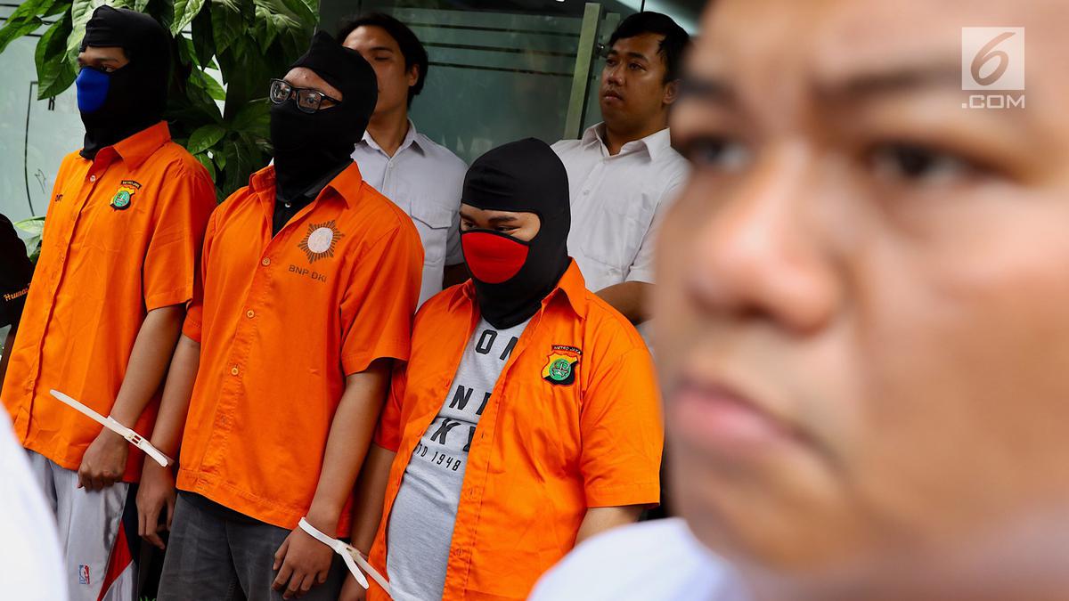 Headline Hacker Surabaya Kelas Teri Yang Bobol 44 Negara News