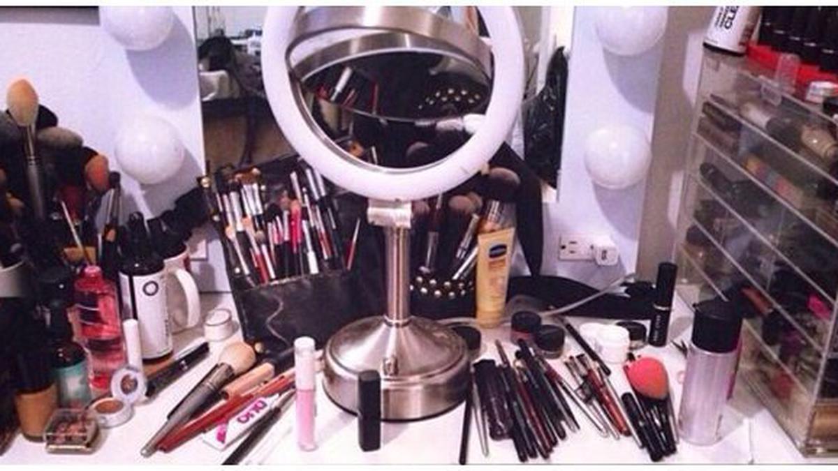 Yuk Menata Meja Rias Agar Bikin Betah Berdandan - Beauty Fimela.com