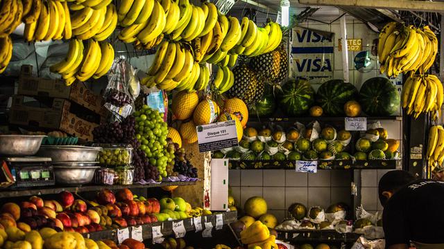 6 Keuntungan Belanja di Pasar Tradisional, Banyak Pilihan dan Bisa Cek ...