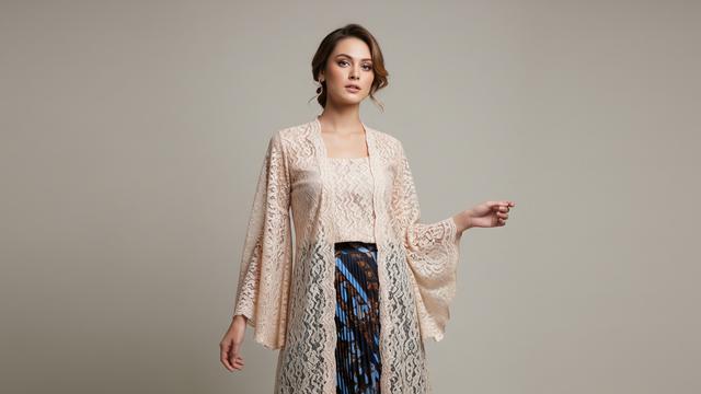 7 Model Atasan Brokat Semi Kebaya Bawahan Rok Batik Plisket Kekinian ...