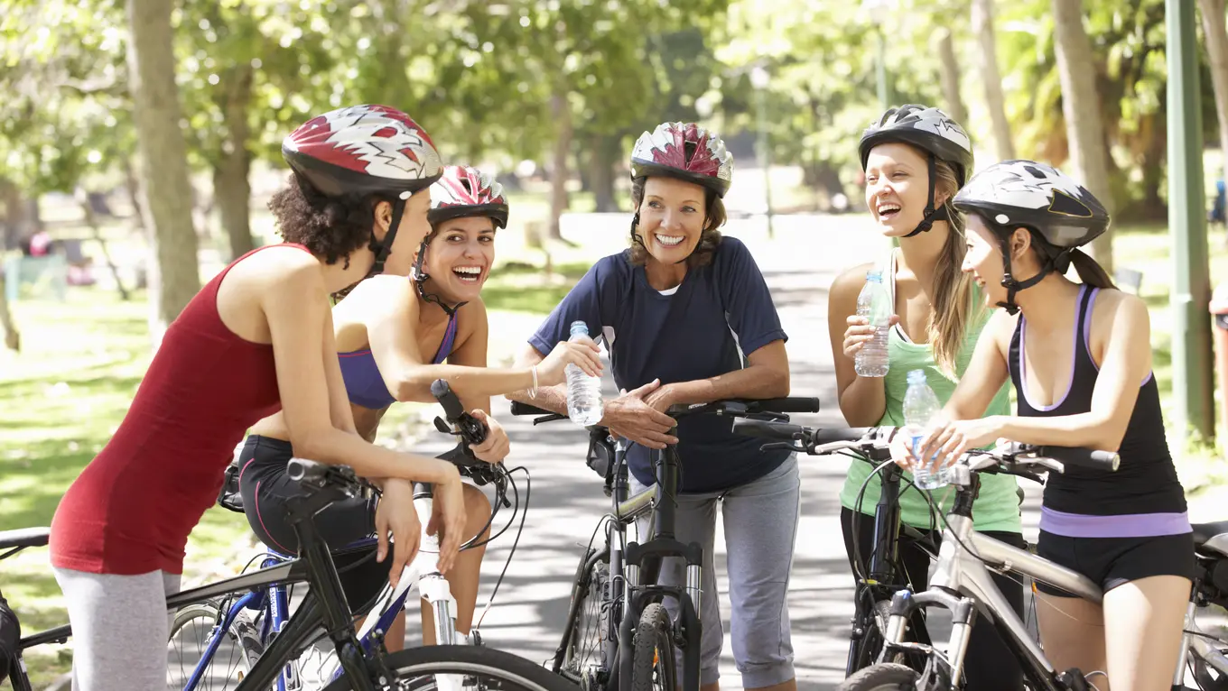 Tips Ikutan Fun Bike agar Tetap Aman, Nyaman, dan Menyenangkan - Lifestyle Fimela.com