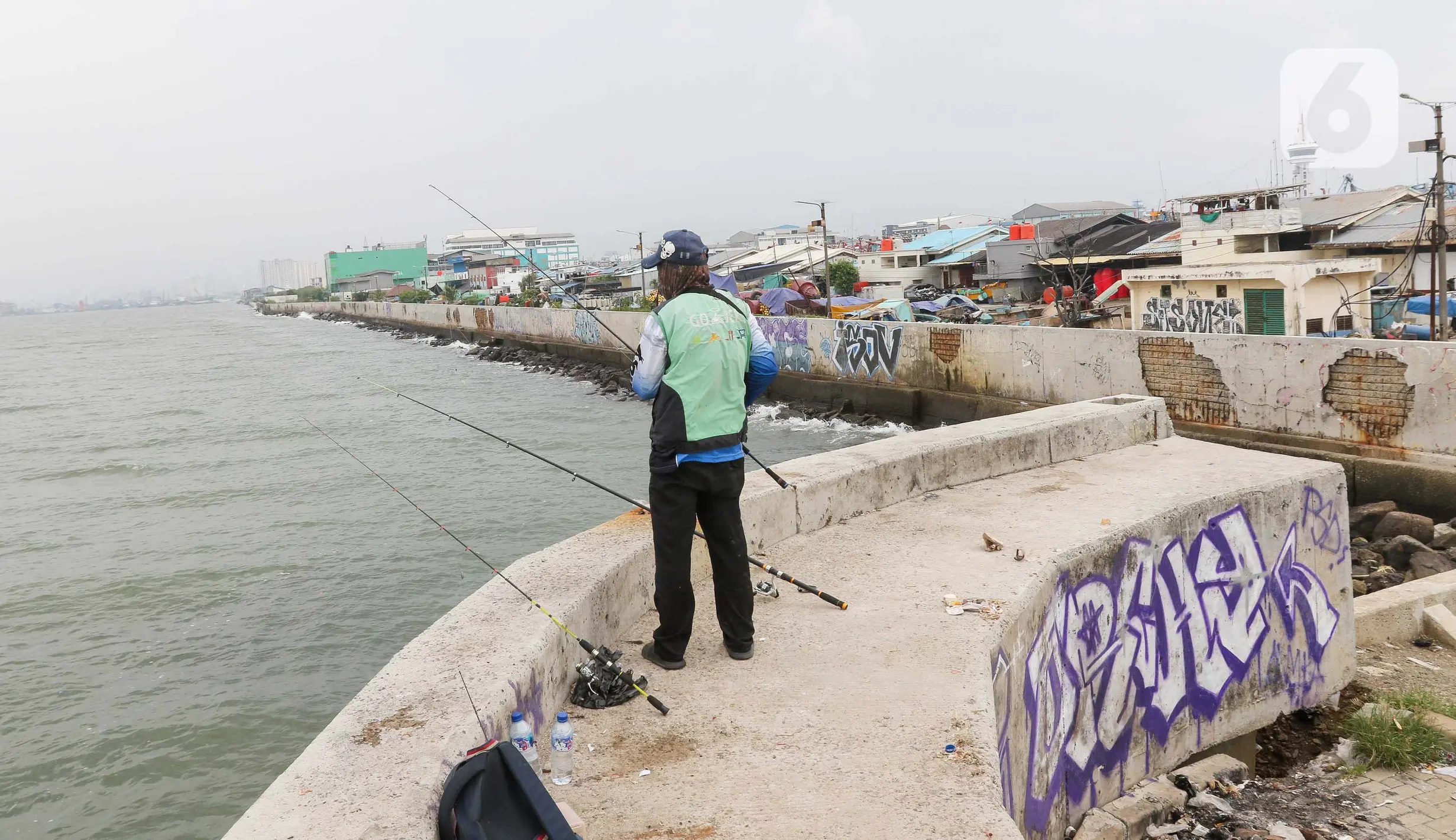 Membentang Sepanjang 700 Km, Pemerintah Bakal Bangun Tanggul Laut dari ...