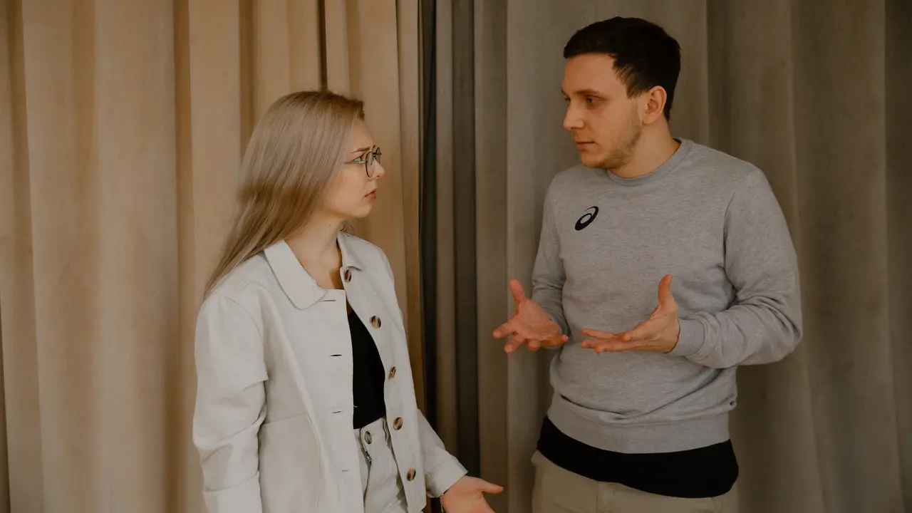 Apa Itu Sarkas? Pengertian, Contoh, dan Bedanya dengan Satir - Hot ...