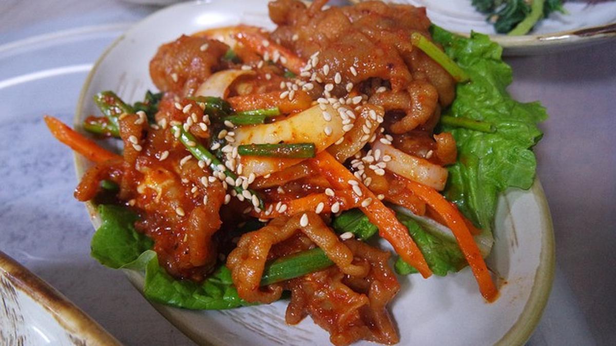 Resep Dakbal (Ceker Korea tanpa Tulang)