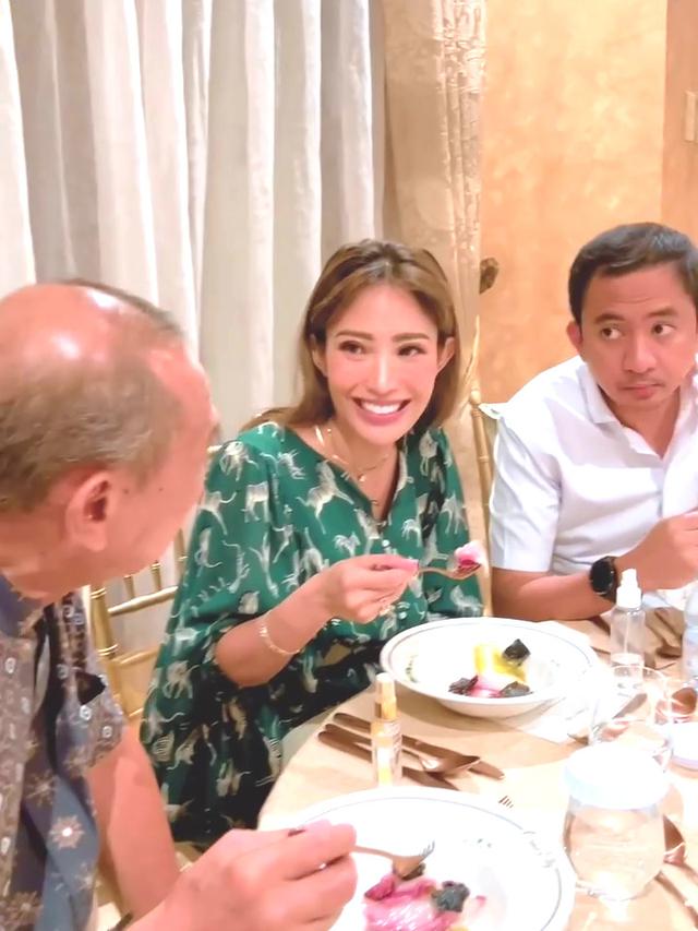 7 Kebersamaan Ayu Dewi dan Regi Datau di Acara Ultah Anak, Jadi Sorotan ...