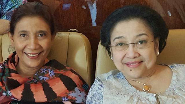 Susi Pudjiastuti Pamer Foto Bareng Mega di Pesawat Mewah, Ucap Selamat ...