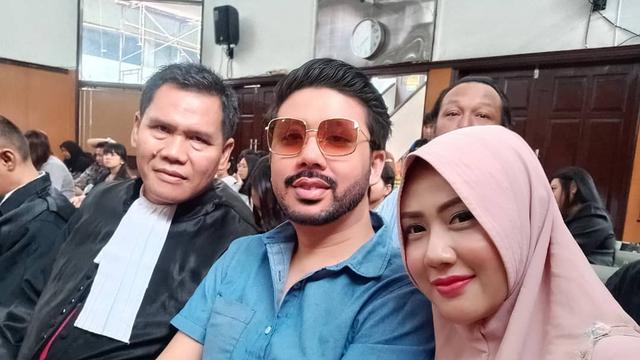 Tampil Brewokan, 6 Potret Pablo Benua Ini Bikin Pangling - Hot Liputan6.com